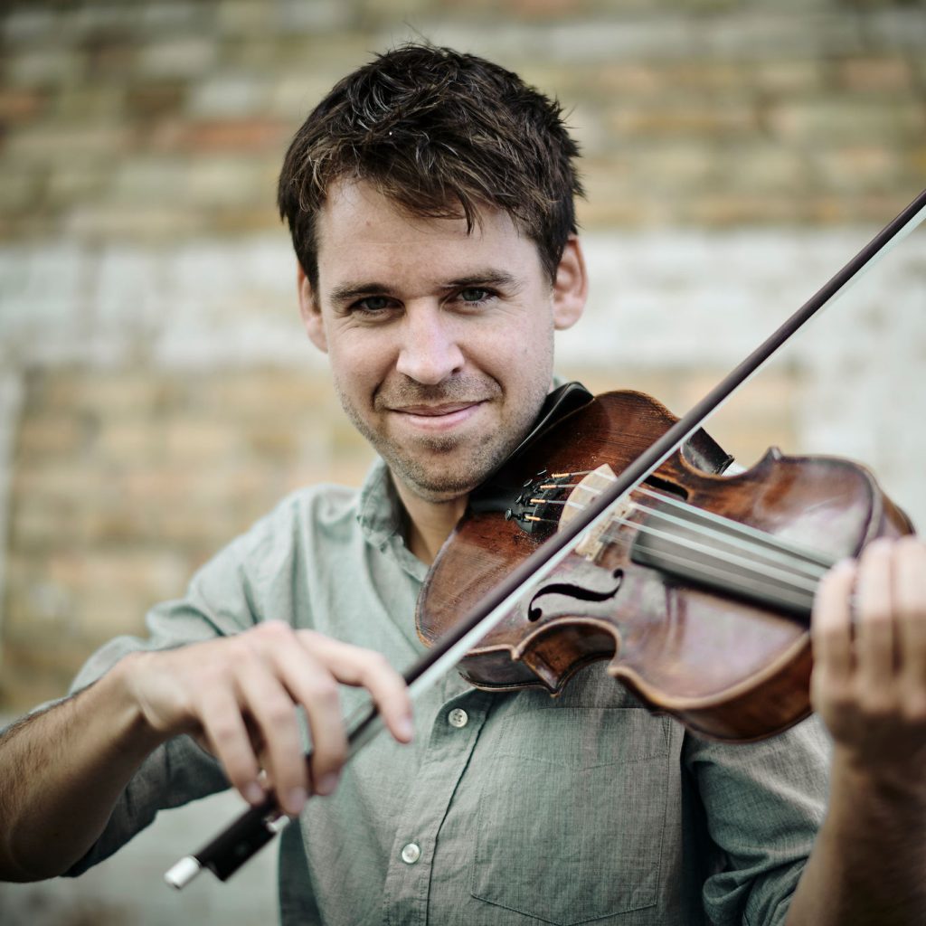 Meet the Team – NORTH EAST FIDDLE SCHOOL